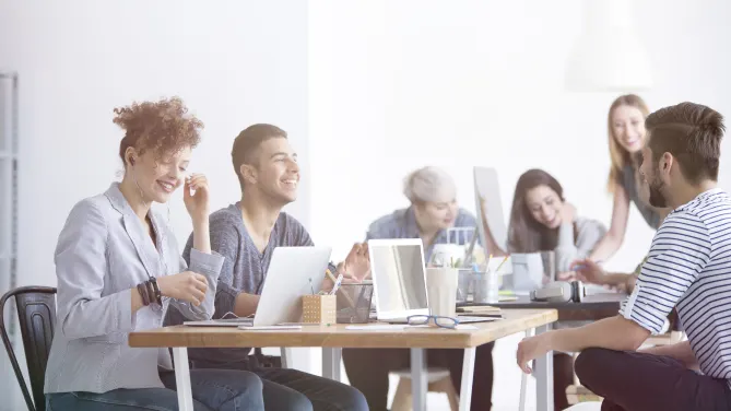 10 Career Communities You Need to Join to Get Ahead