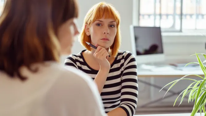 5 Ways to Deal With a Psychopath At Work, According to a Mental ...