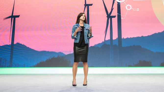Do This One Thing to Get Ahead, Says Beth Comstock, Author and Former ...