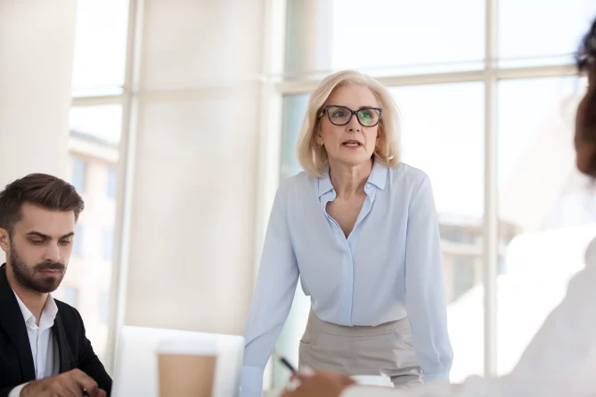 7 Subtle Signs You’ve Become a Micromanager, According to Harvard