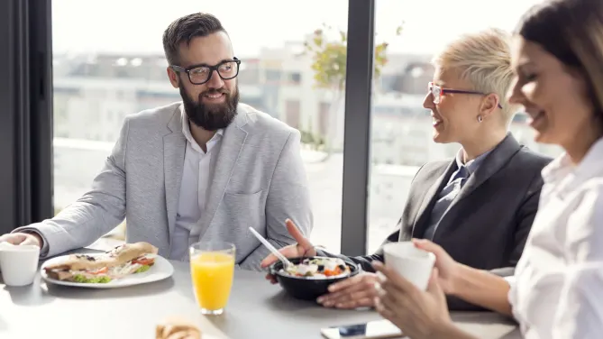 7 Steps to a Successful Lunch and Learn and Topics to Get You Started
