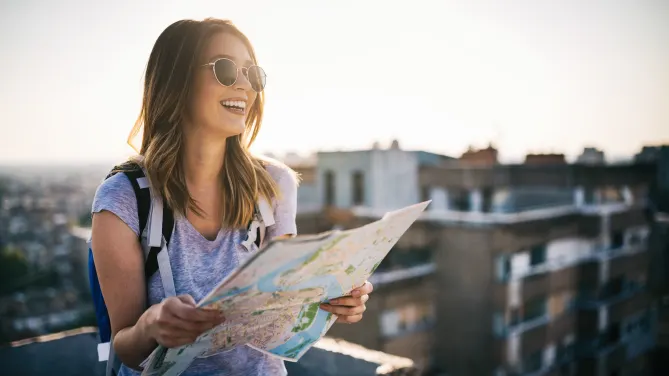 8 Reasons to Travel After Graduating College