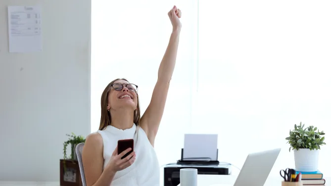 Golden Parachute: What it Means and Real Examples