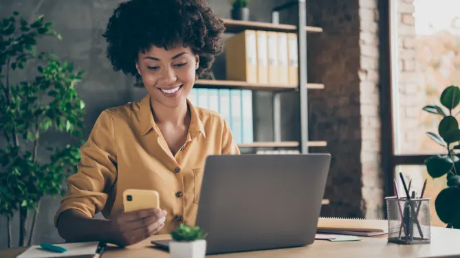 5 Subtle Signs You’re Seen as a Highly Valuable Employee