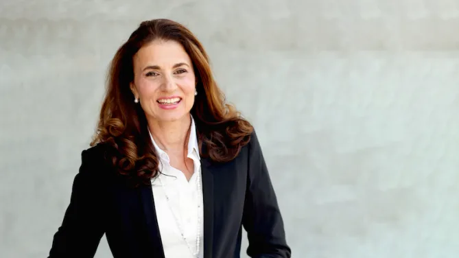 One Woman’s Path to Becoming the Chief Financial Officer of a Major ...