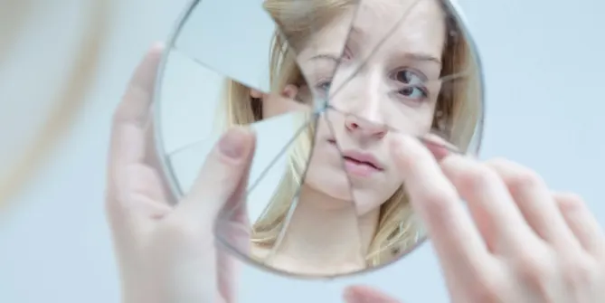 5 Behaviors That Will Destroy Your Self-Confidence