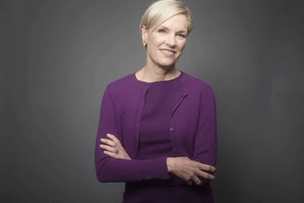 50 Female Authors You Need to Read Before You Die | Fairygodboss